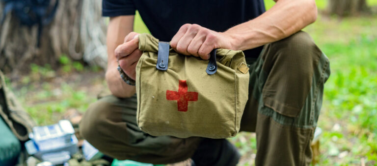 Camping First Aid Kit Tips Campark Campground Niagara Falls Ontario camping-first-aid-kit-tips-campark-campground-niagara-falls-ontario
